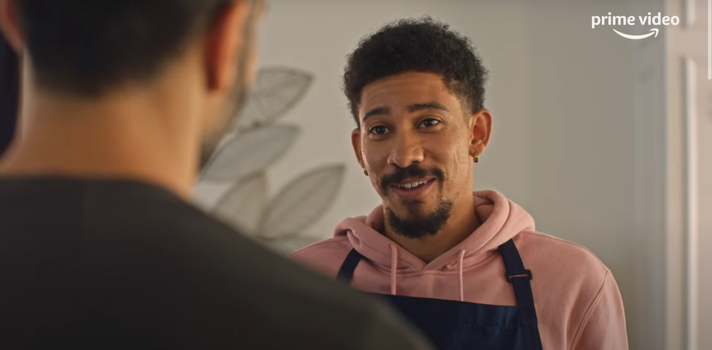 The First Trailer for "My Fake Boyfriend" Just Hit and We're Shook - INTO