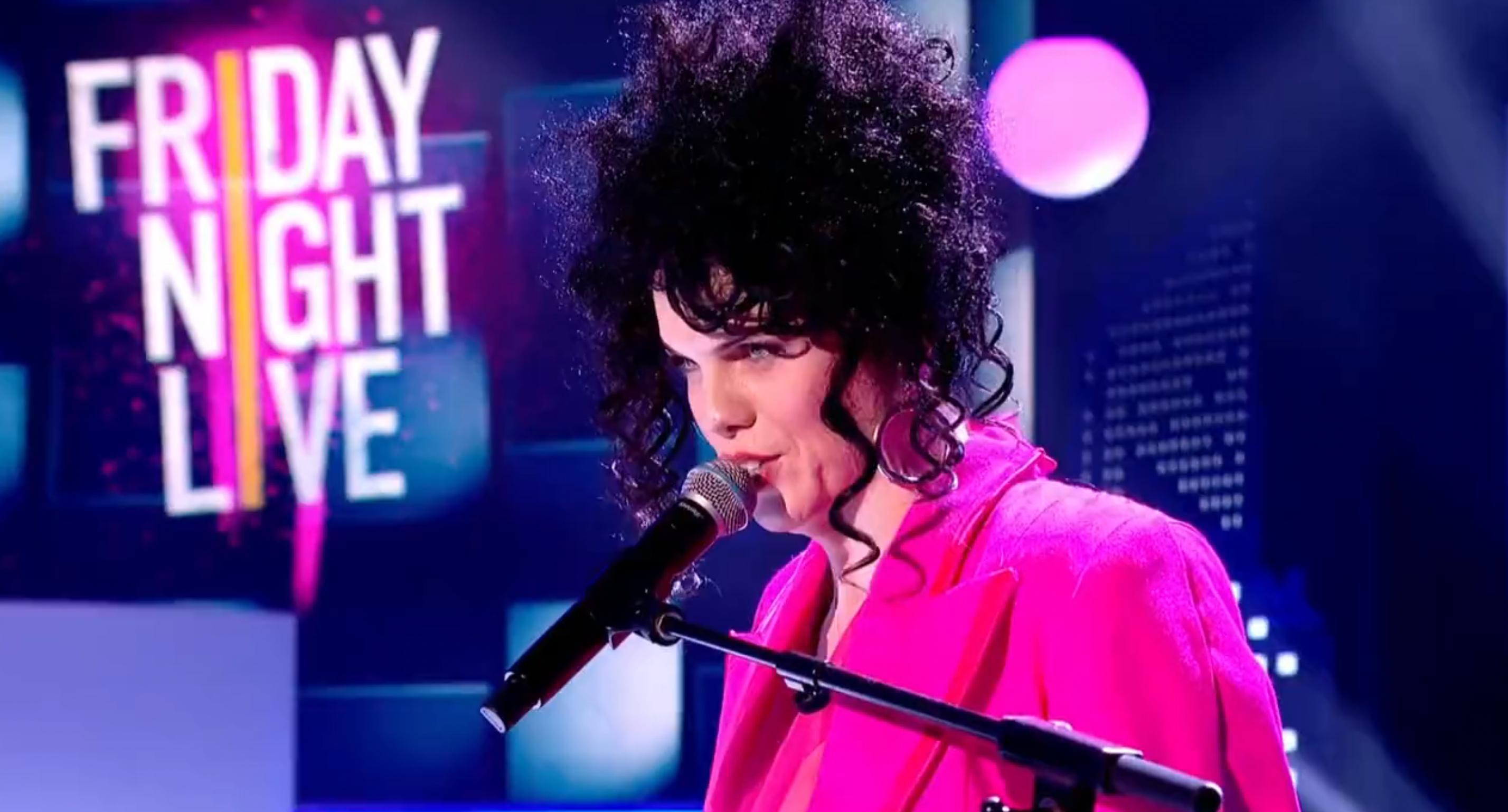 Jordan Gray's Nude "Friday Night Live" Appearance is Just the Start - INTO