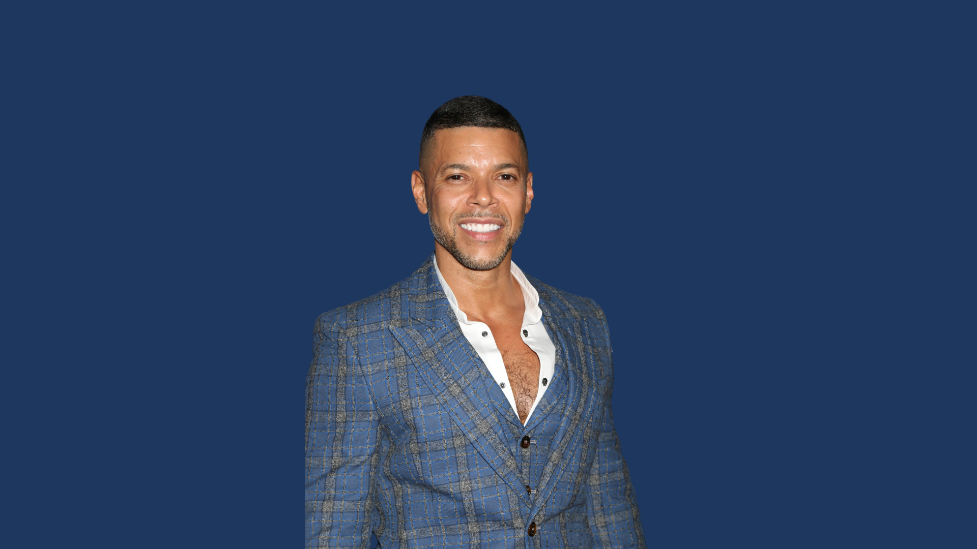 Wilson Cruz Joins the Cast of Mother of the Bride - INTO