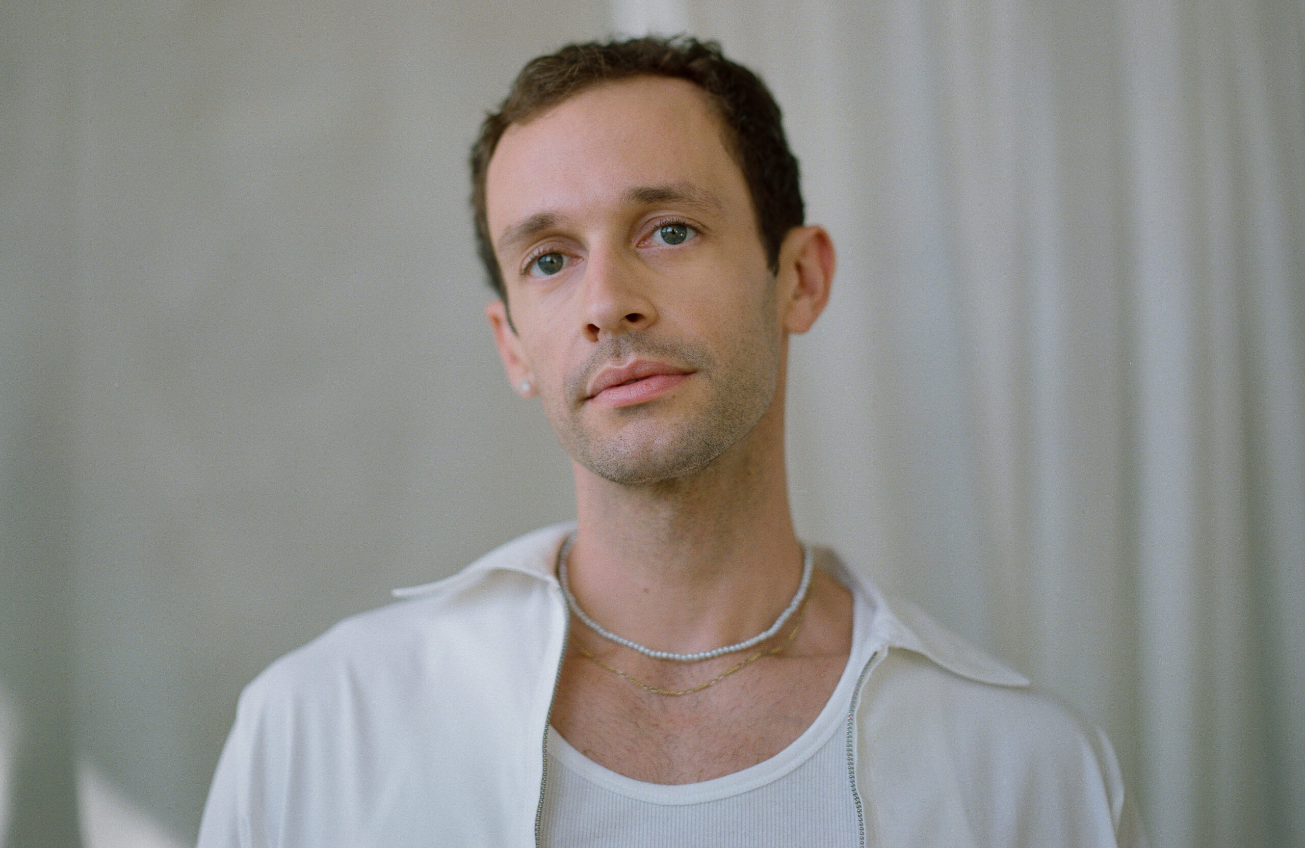 Wrabel is an Open Book on New 'chapter of me' EP - INTO