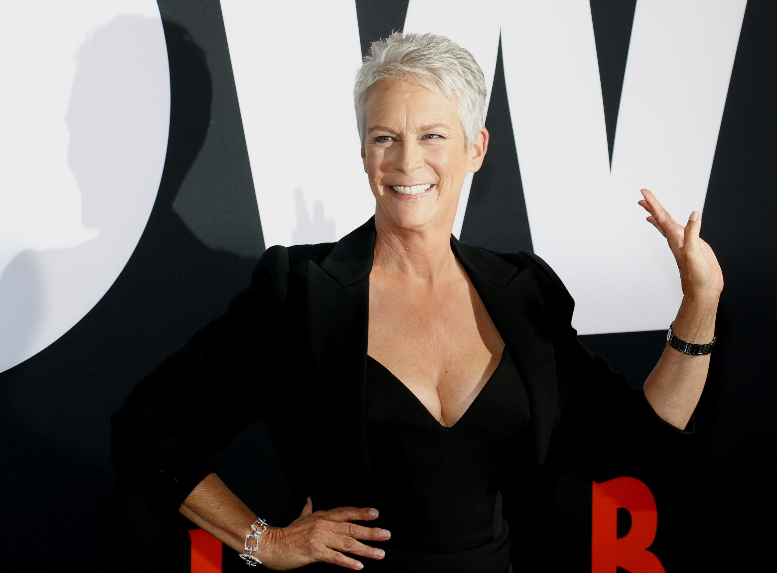 Ruby Guest talks coming out to her mom, Jamie Lee Curtis - INTO