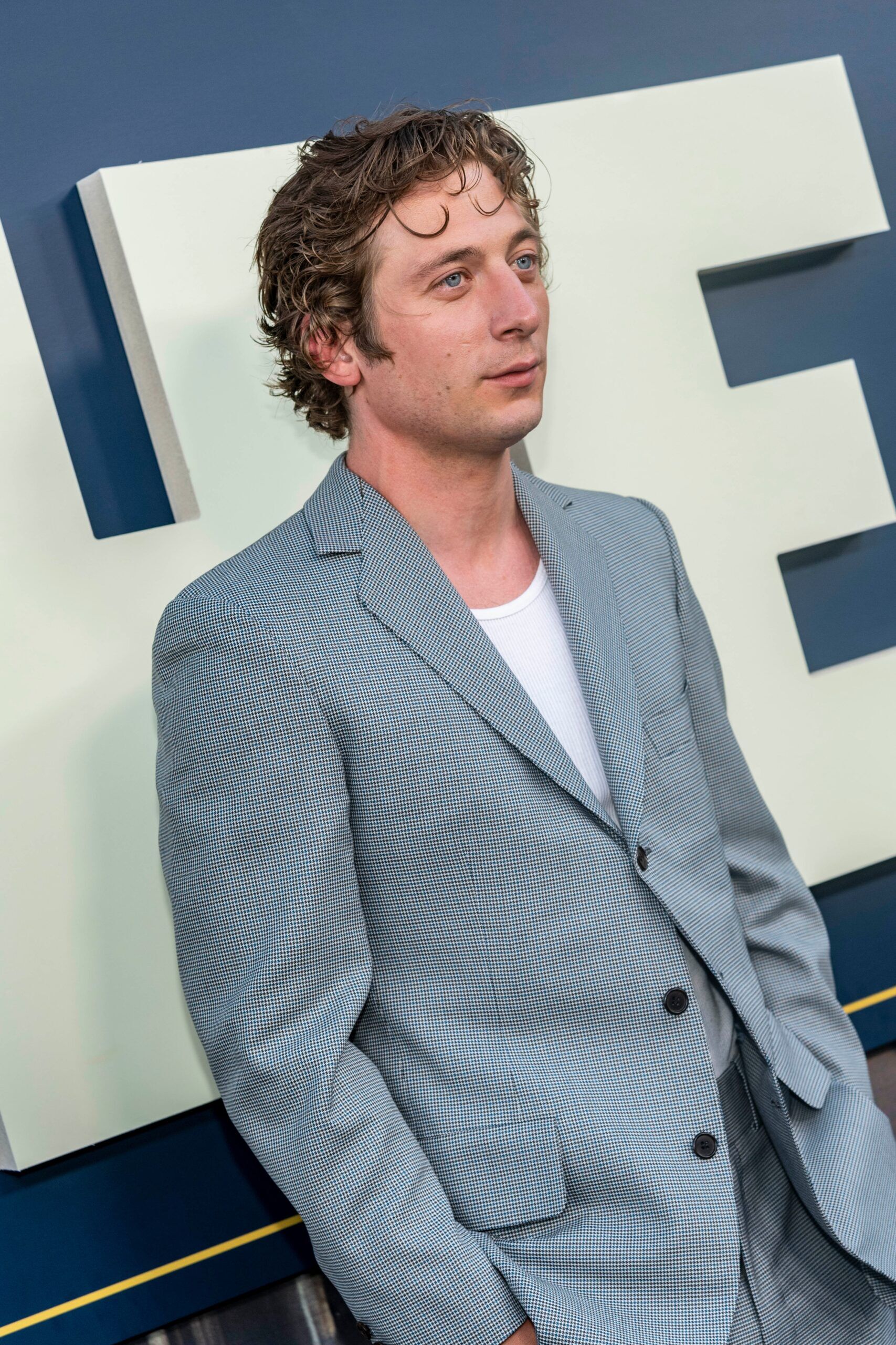 Jeremy Allen White stuns in a seemingly "Rush"-inspired photo shoot - INTO