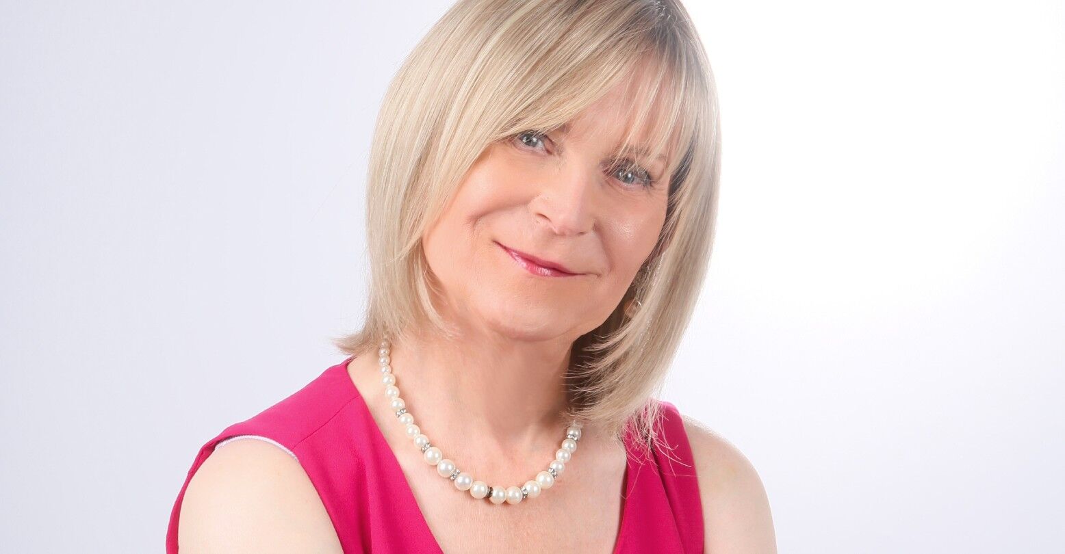 Trans woman responds in best way possible after her new job prompts ...