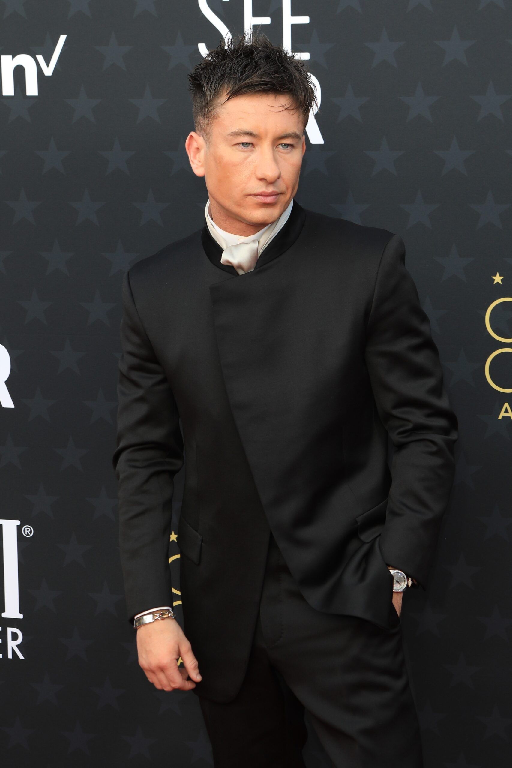 New photos of a sultry Barry Keoghan are raising some big gay questions ...