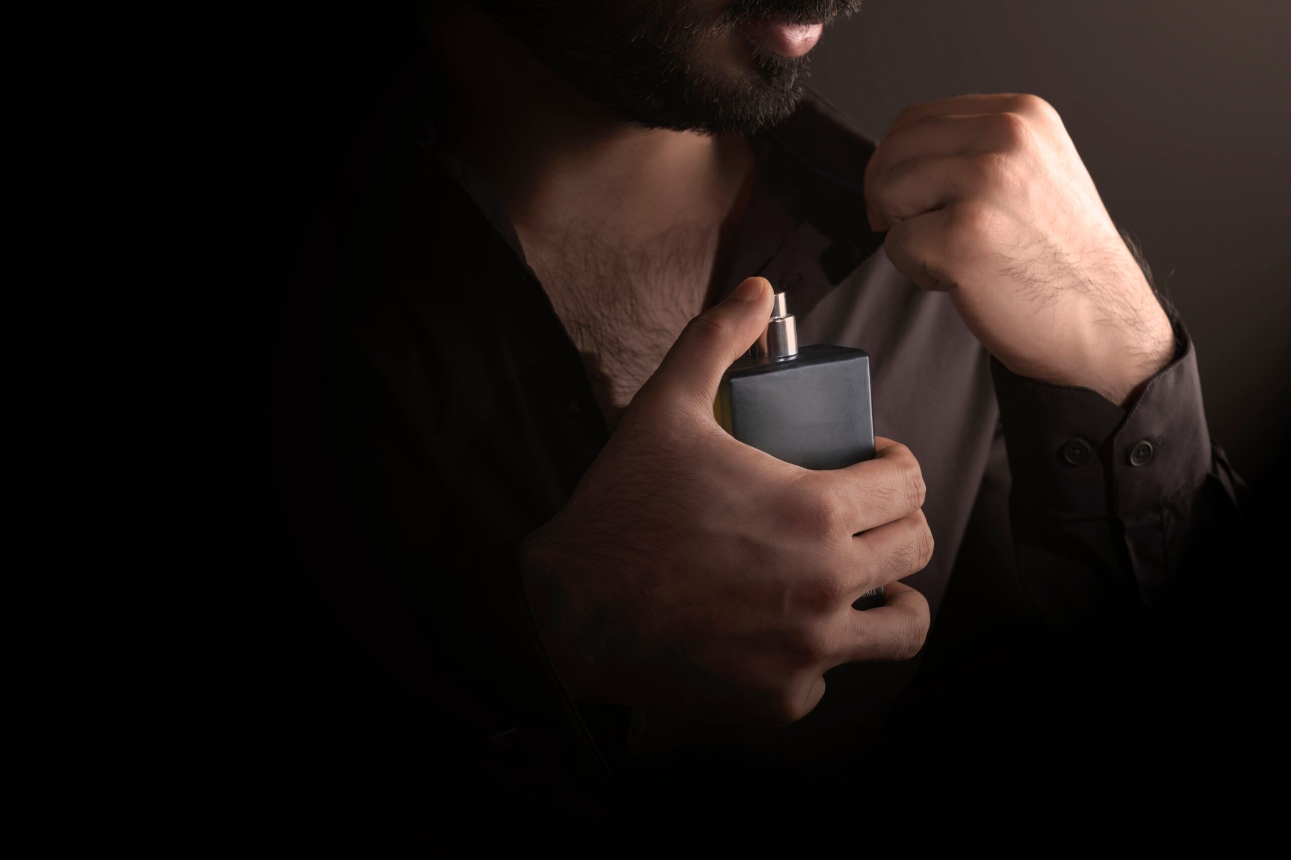 This influencer's smellmaxxing post has the gays going feral for a very ...