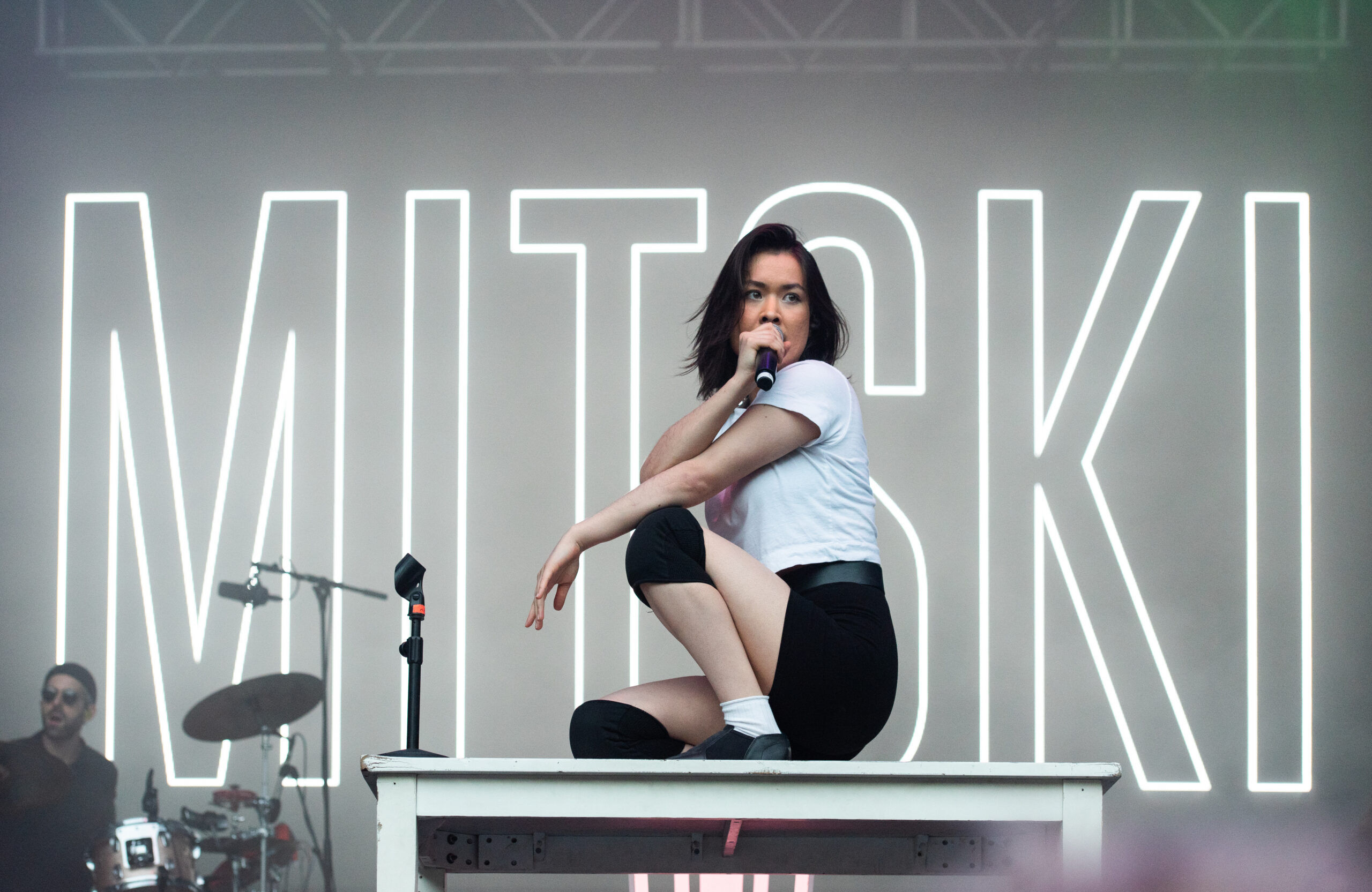 After this photo, the sapphics have big feelings about Mitski - INTO
