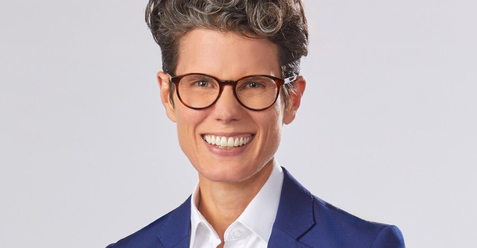 Out, queer news anchor Jana Shortal celebrates Emmy win with powerful ...